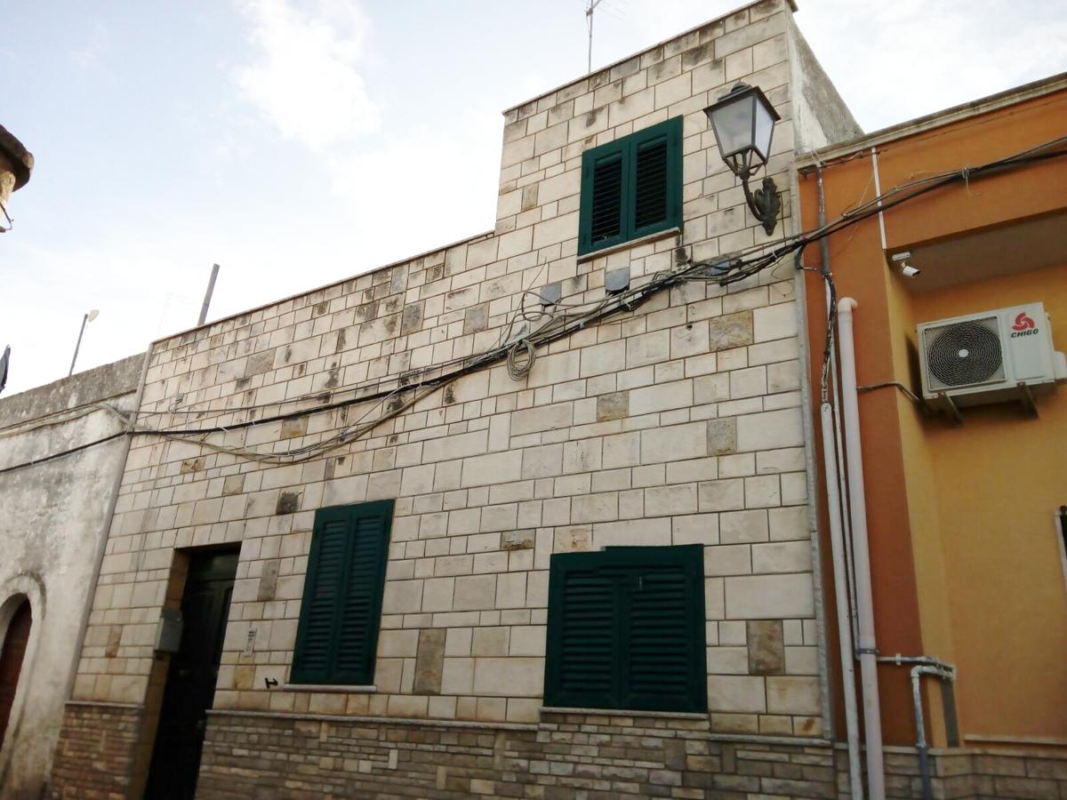 Casa indipendente in vendita a Torricella