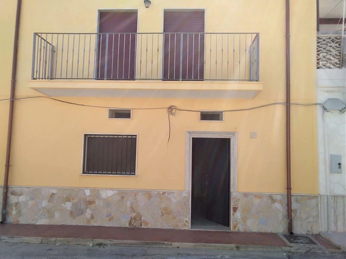 Casa indipendente in vendita a Torricella