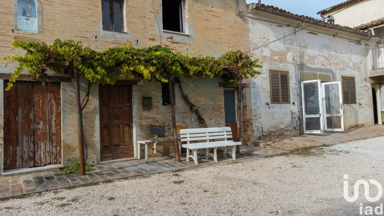 Villa in vendita a Jesi