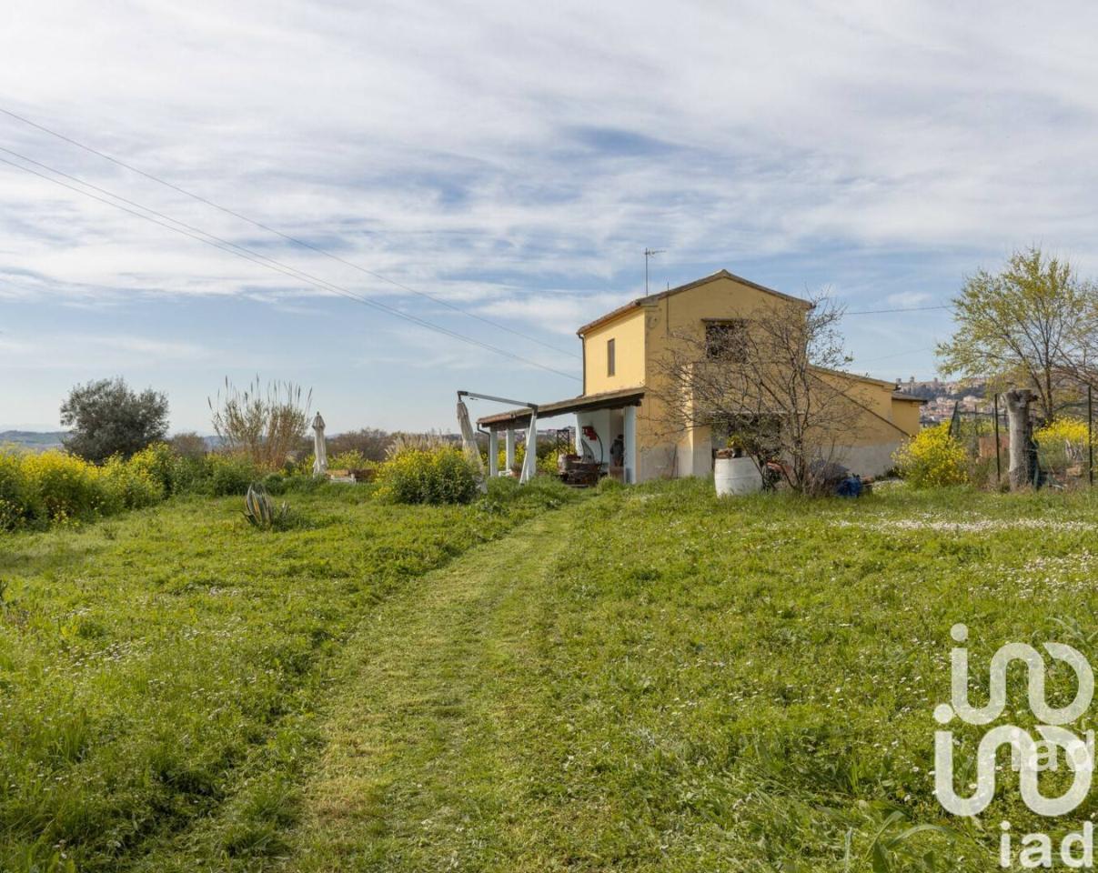 Villa in vendita a Osimo