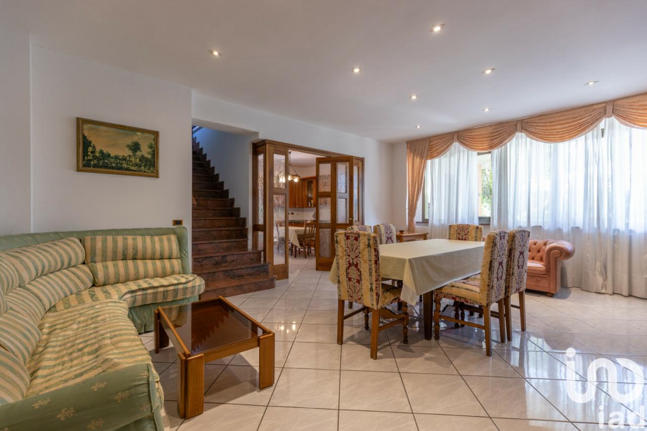 Villa in vendita a Sirolo