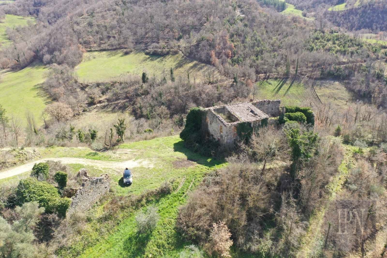 Rustico in vendita a Monte Santa Maria Tiberina
