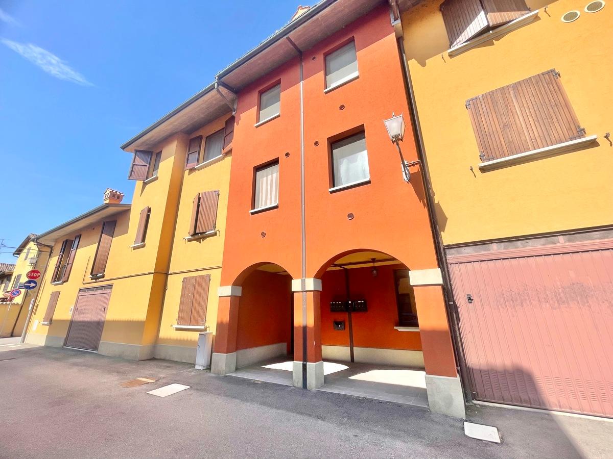 Box in vendita a Minerbio