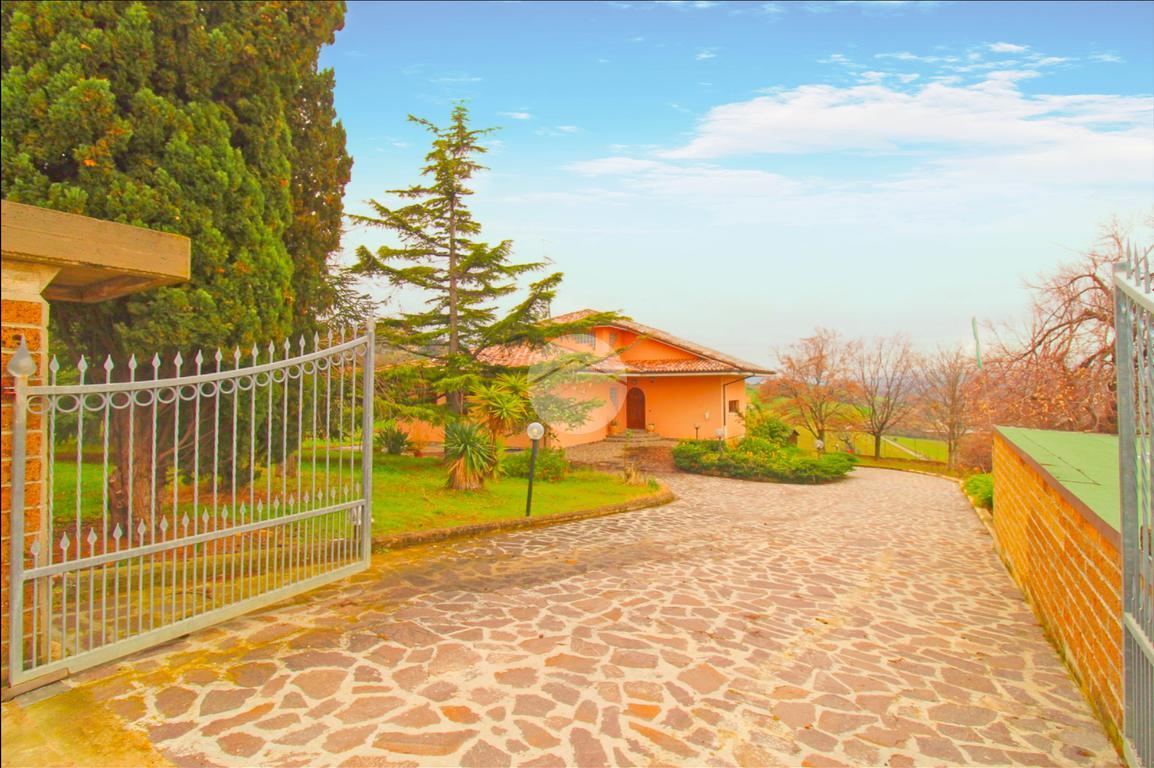 Villa in vendita a Atri