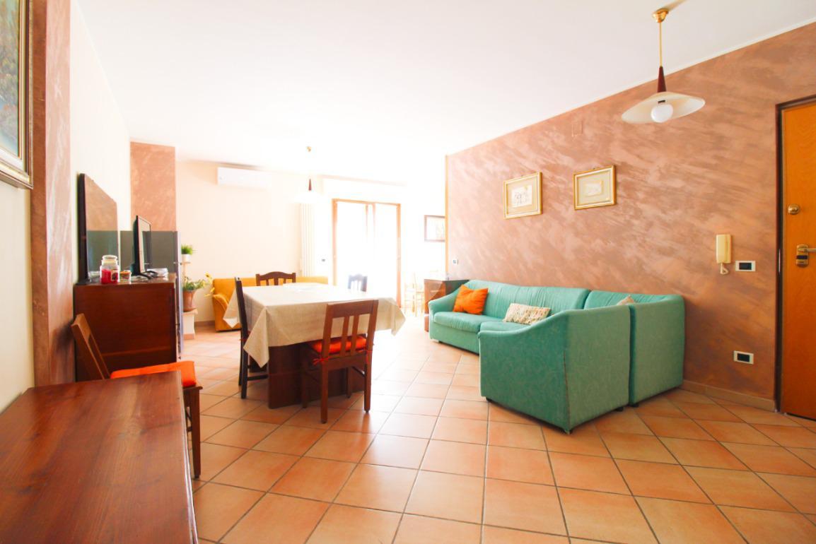 Appartamento in vendita a Pineto