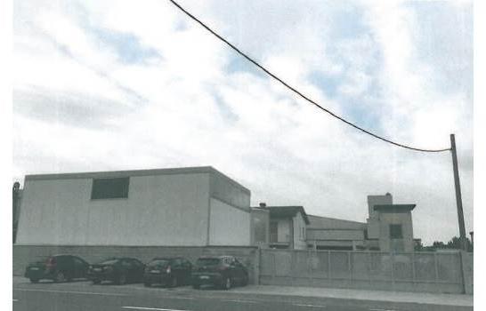 Capannone in vendita a Sospiro