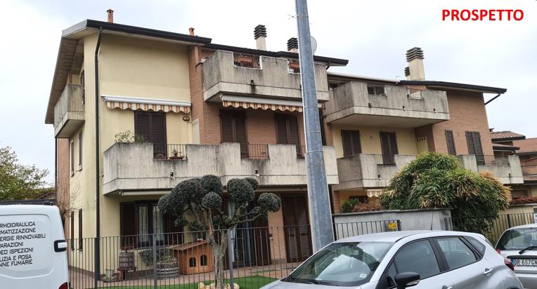 Appartamento in vendita a Besana In Brianza