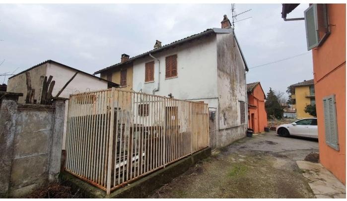 Casa indipendente in vendita a Candia Lomellina