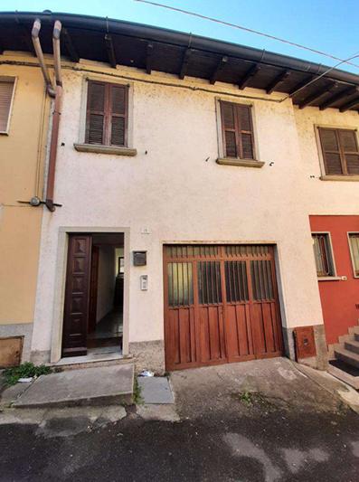 Casa indipendente in vendita a Villa D'Alme'