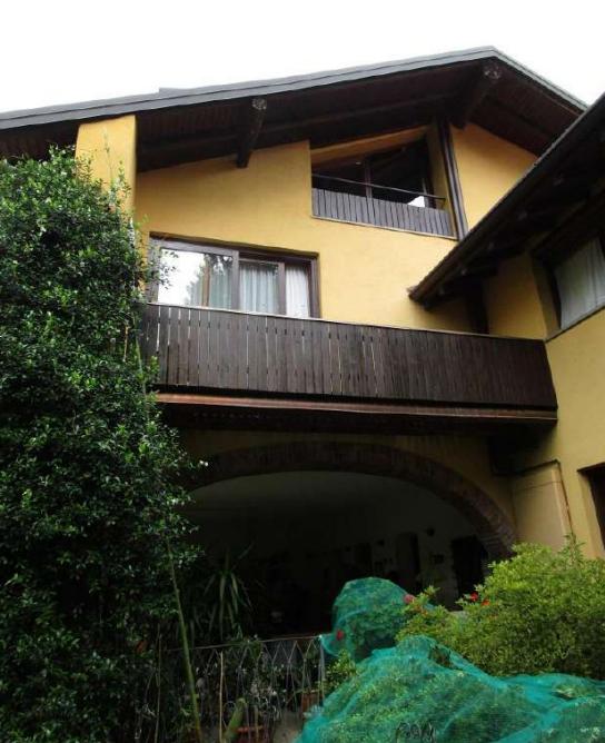 Casa indipendente in vendita a Valbrembo