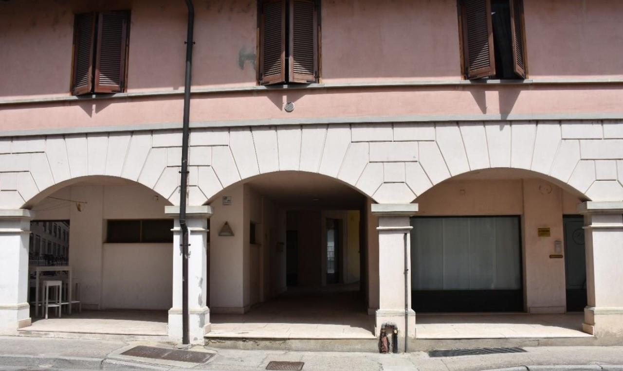 Negozio in vendita a Casalmorano