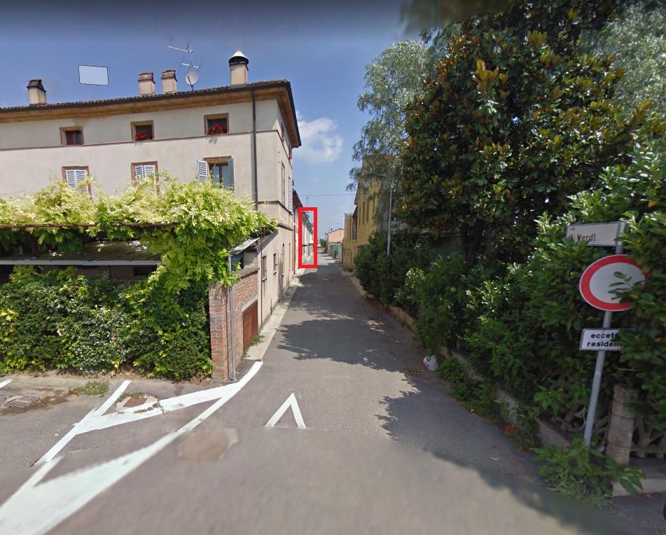 Villa bifamiliare in vendita a Castelvetro Piacentino