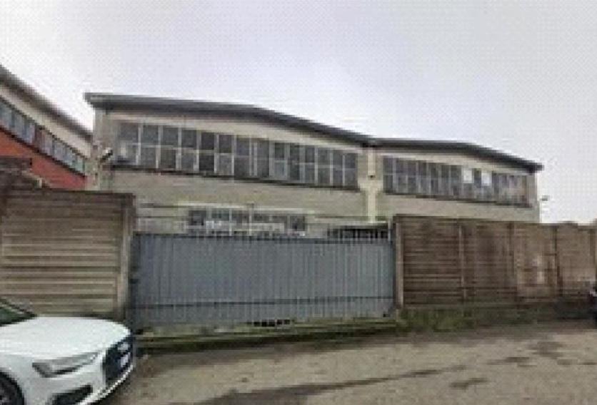 Capannone in vendita a Piacenza