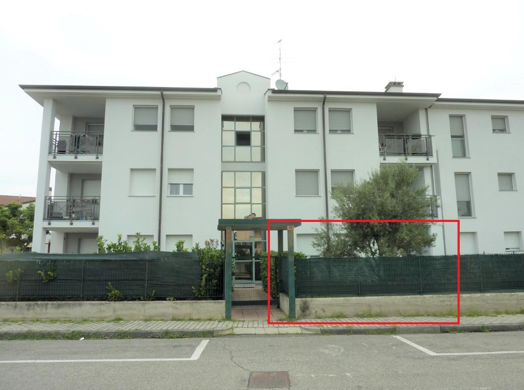 Appartamento in vendita a Calvenzano