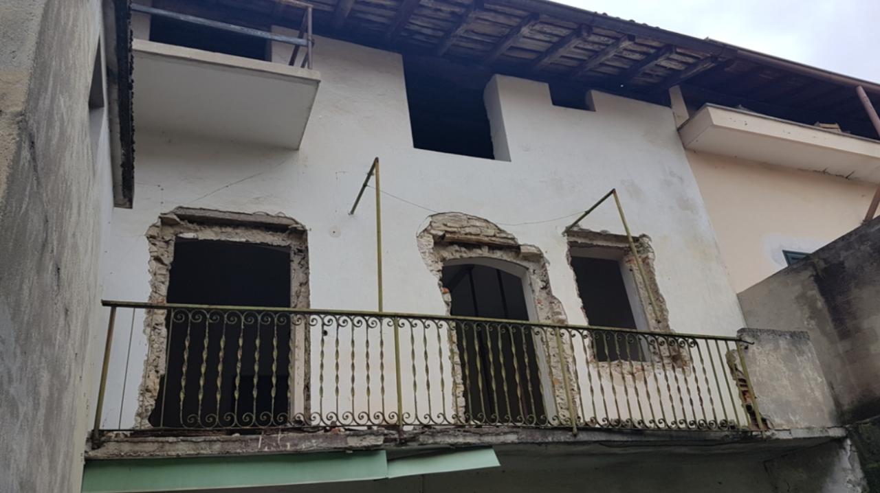 Palazzo in vendita a Grumello Del Monte
