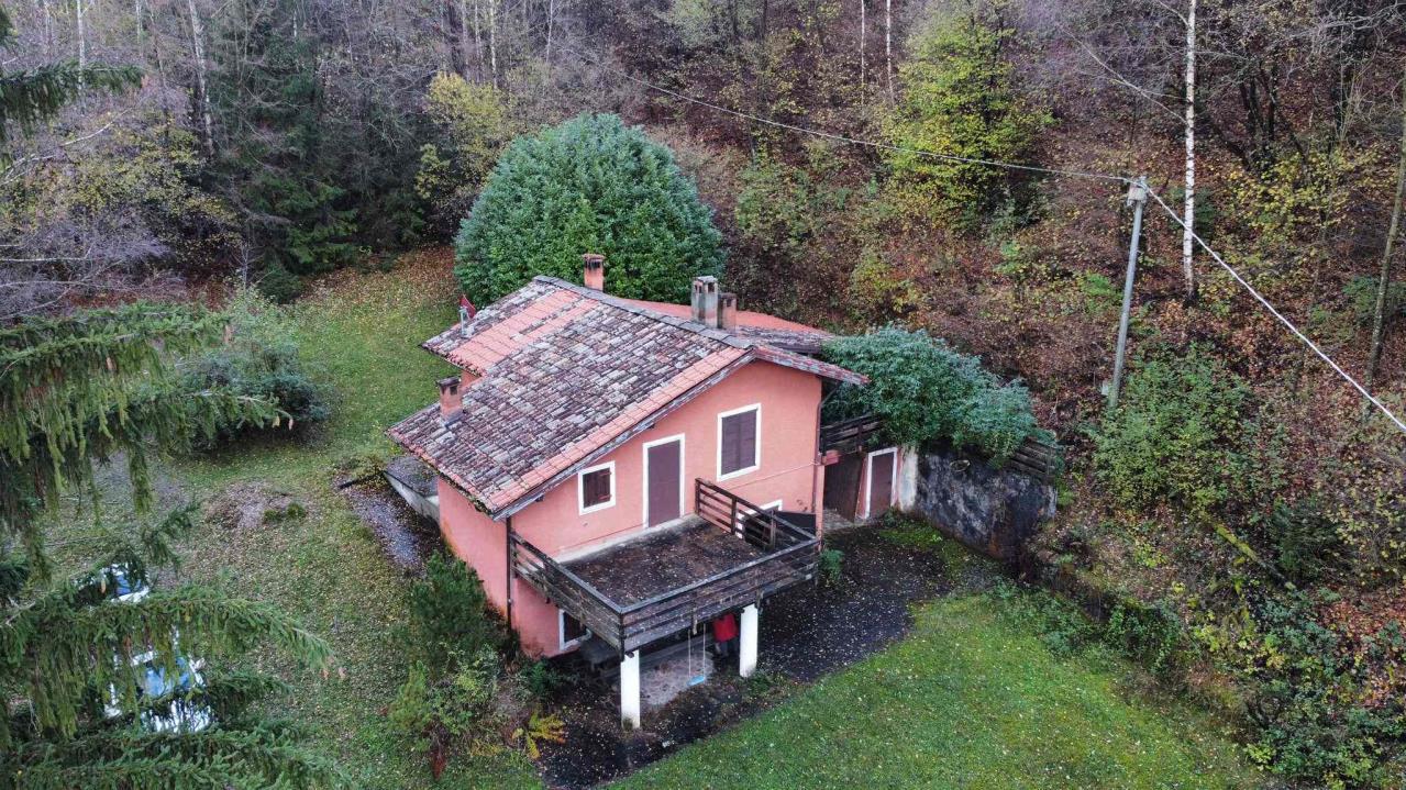 Casa indipendente in vendita a Onore