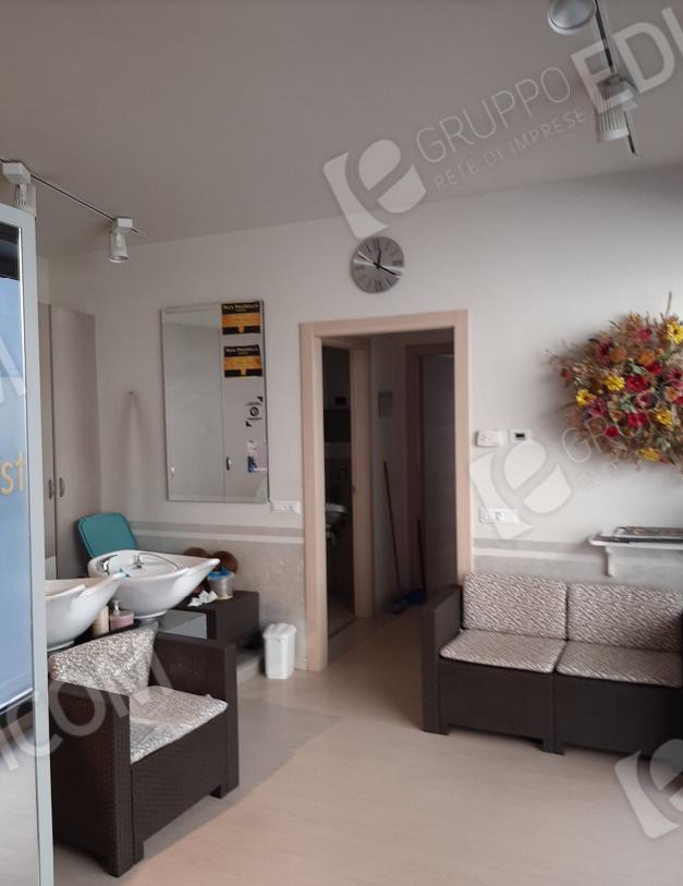 Negozio in vendita a Cividate Camuno