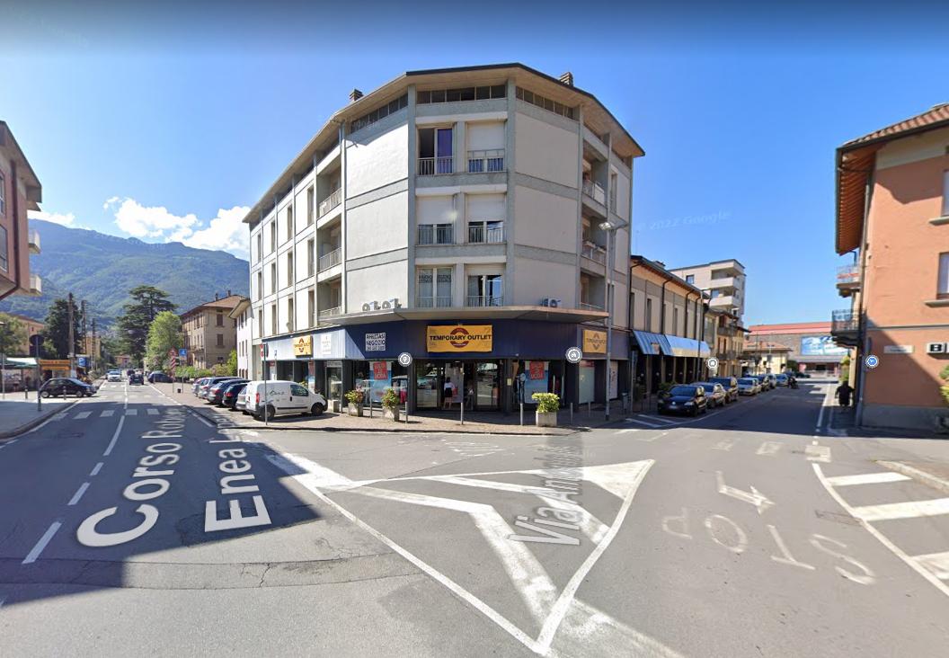 Negozio in vendita a Darfo Boario Terme
