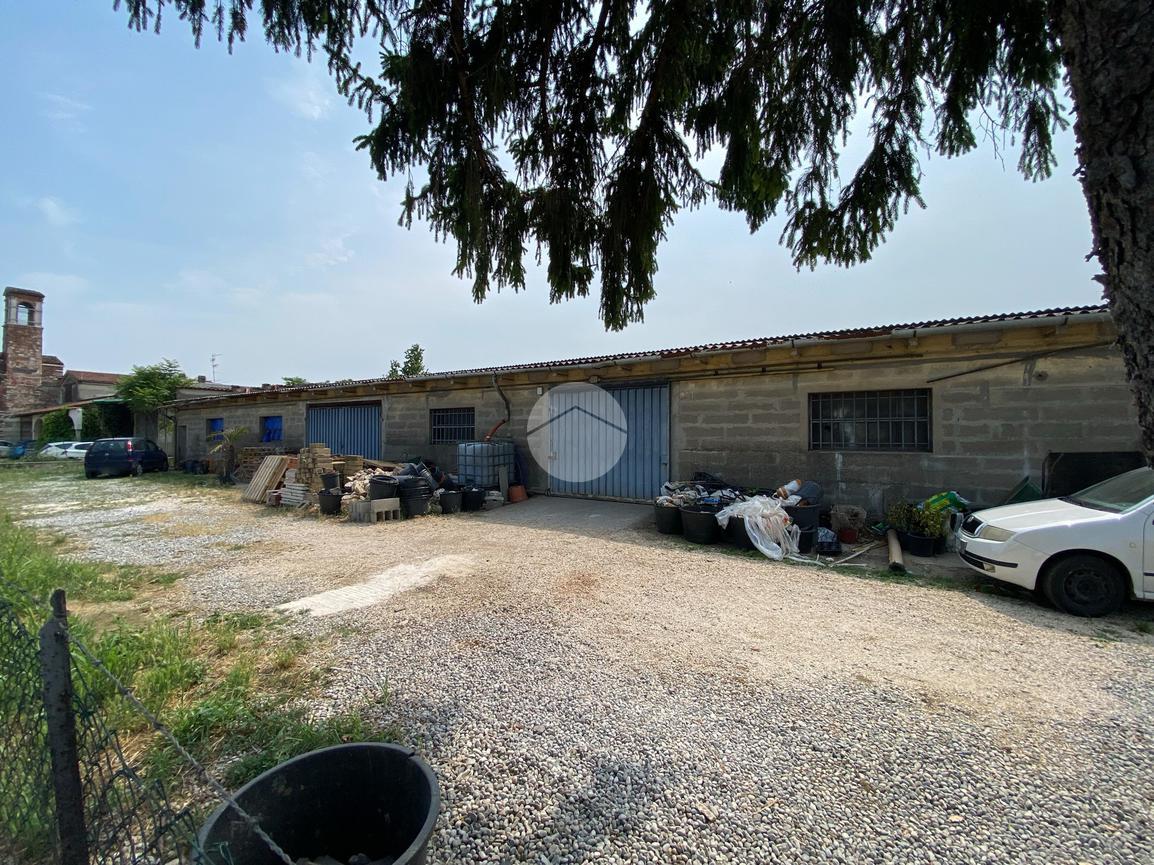 Capannone in vendita a Castenedolo