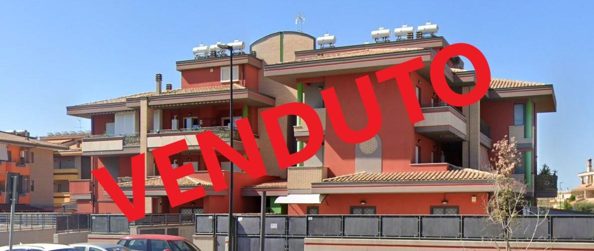 Box in vendita a Aprilia