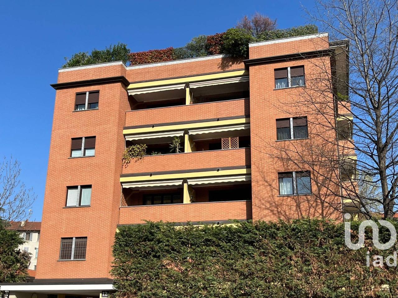 Box in vendita a Milano