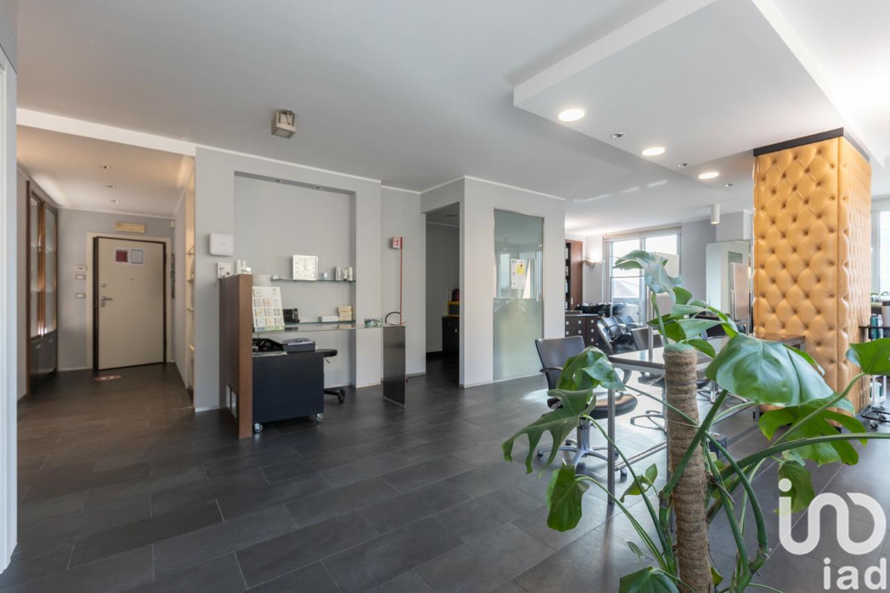 Negozio in vendita a Macerata