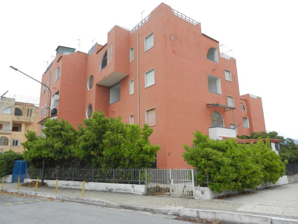 Trilocale in Via Campo Volo 35, Scalea