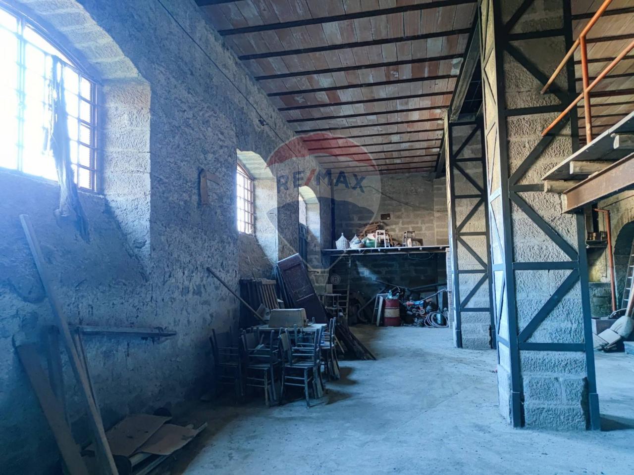 Negozio in vendita a Soriano Nel Cimino