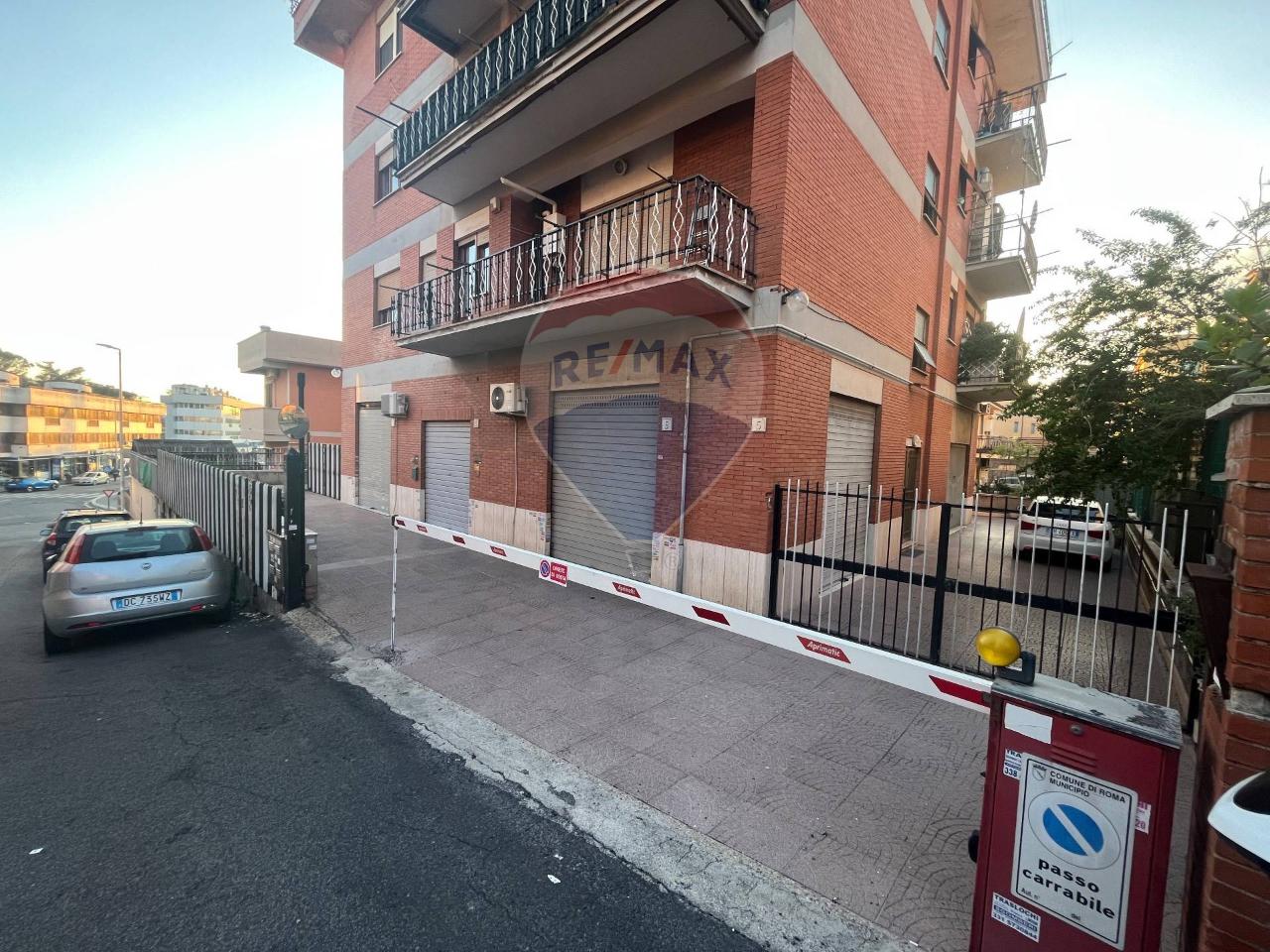 Negozio in affitto a Roma