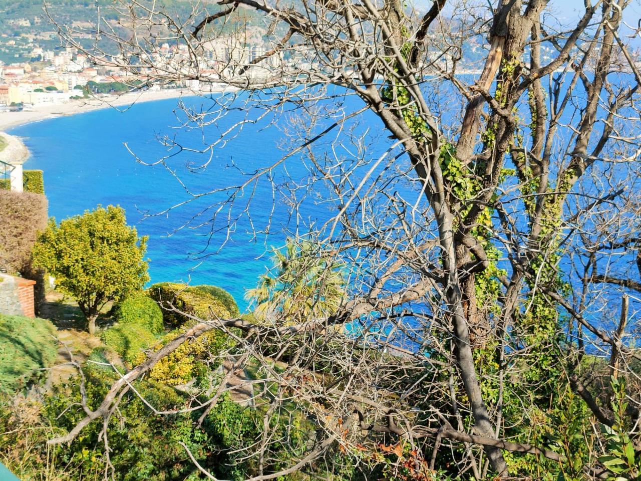Terreno agricolo in vendita a Noli