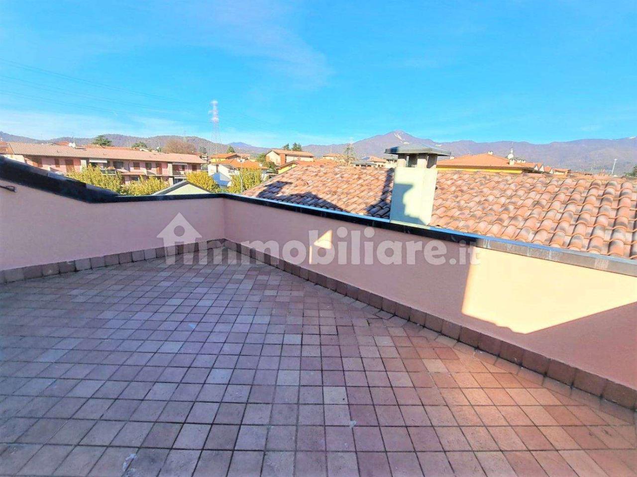 Appartamento in vendita a Gorlago