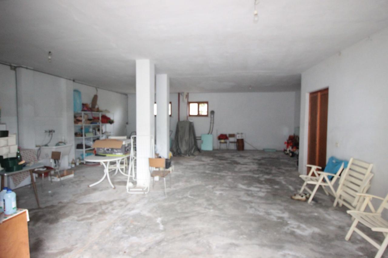 Villa in vendita a Camino