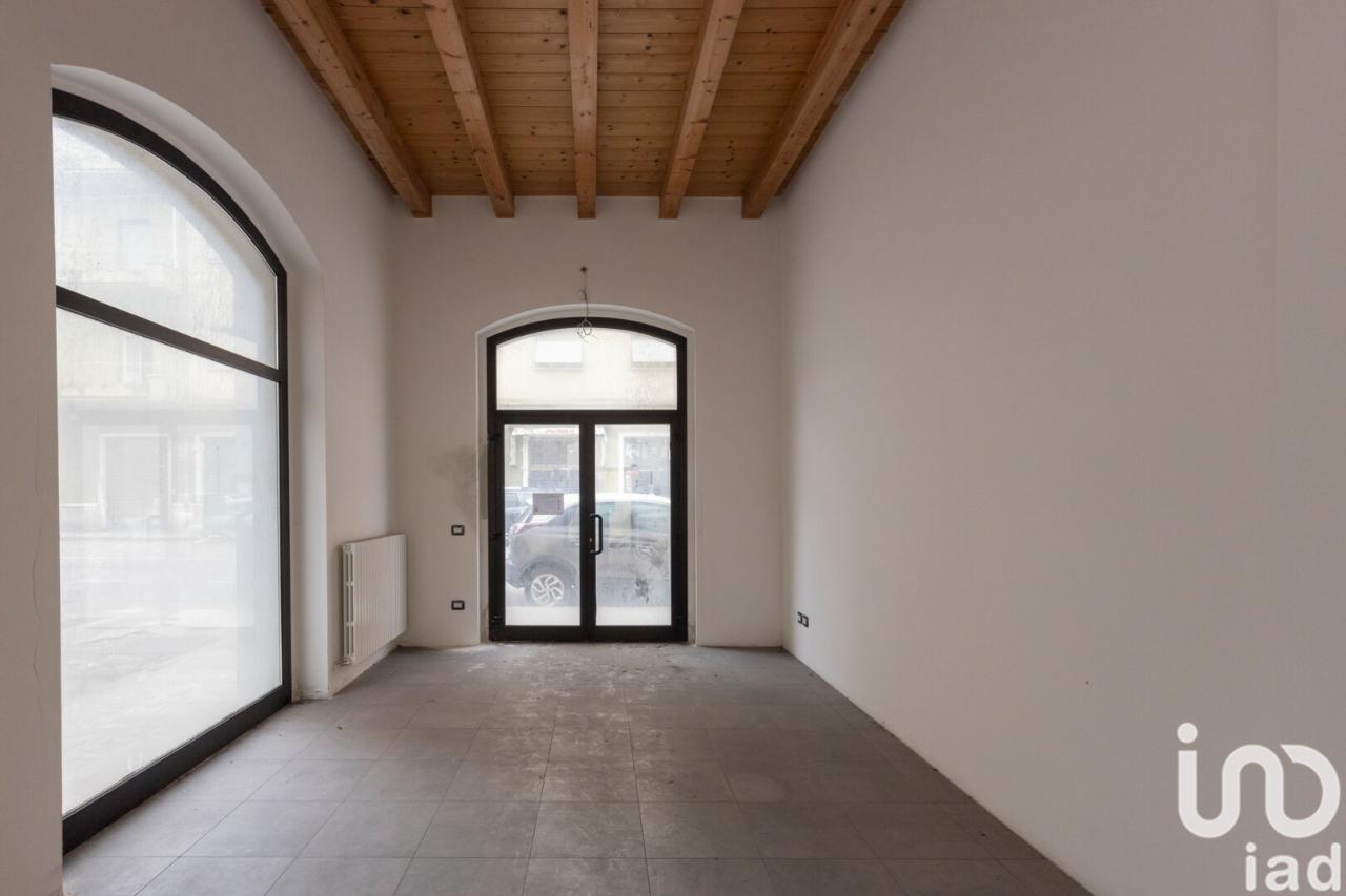 Negozio in vendita a Ancona