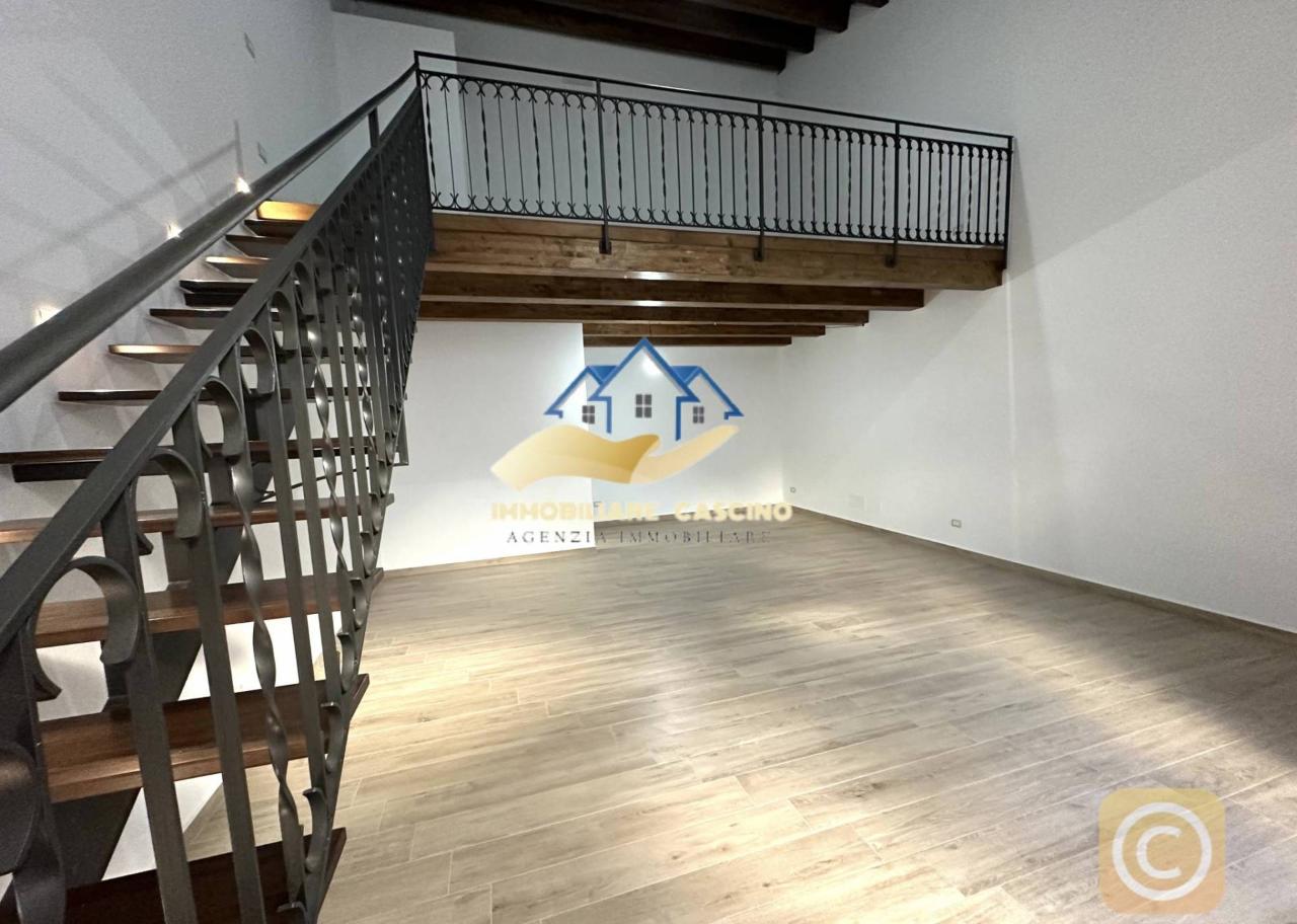 Locale commerciale in affitto a Bagheria