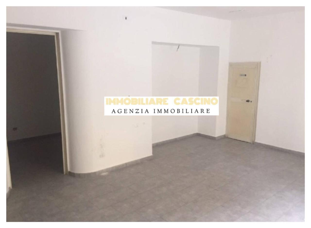 Locale commerciale in affitto a Bagheria