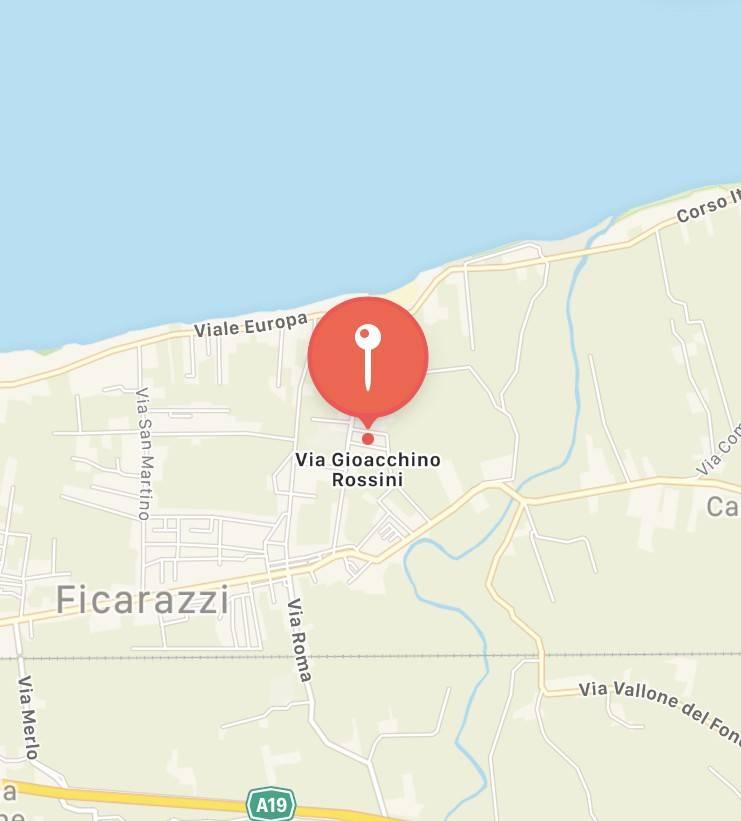 Locale commerciale in vendita a Ficarazzi