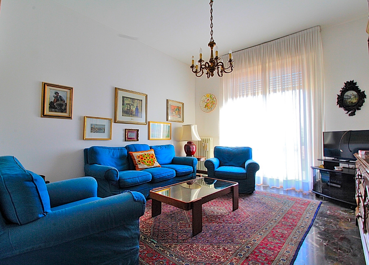 Quadrilocale in Largo Pontida, Vimercate