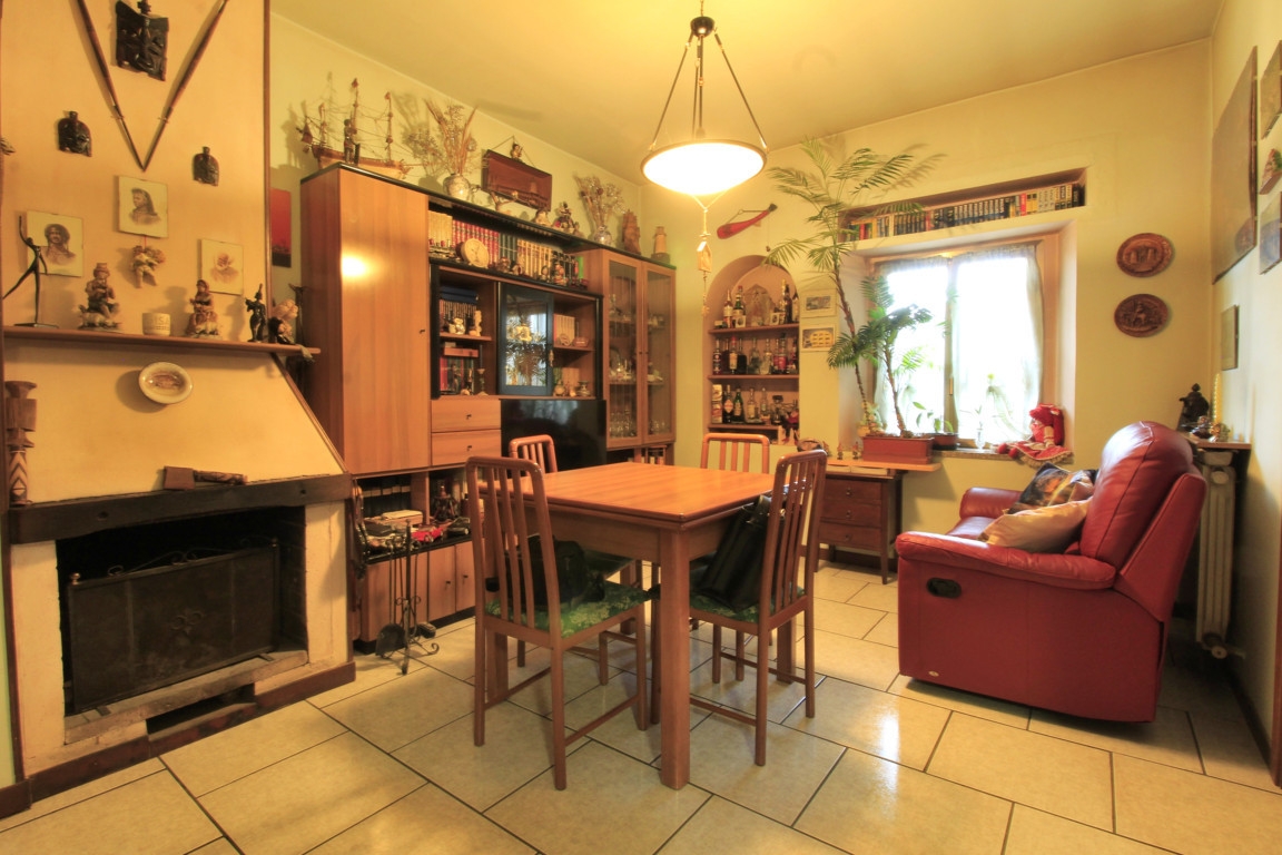 Trilocale in Via Cascina Bertagna, Caponago