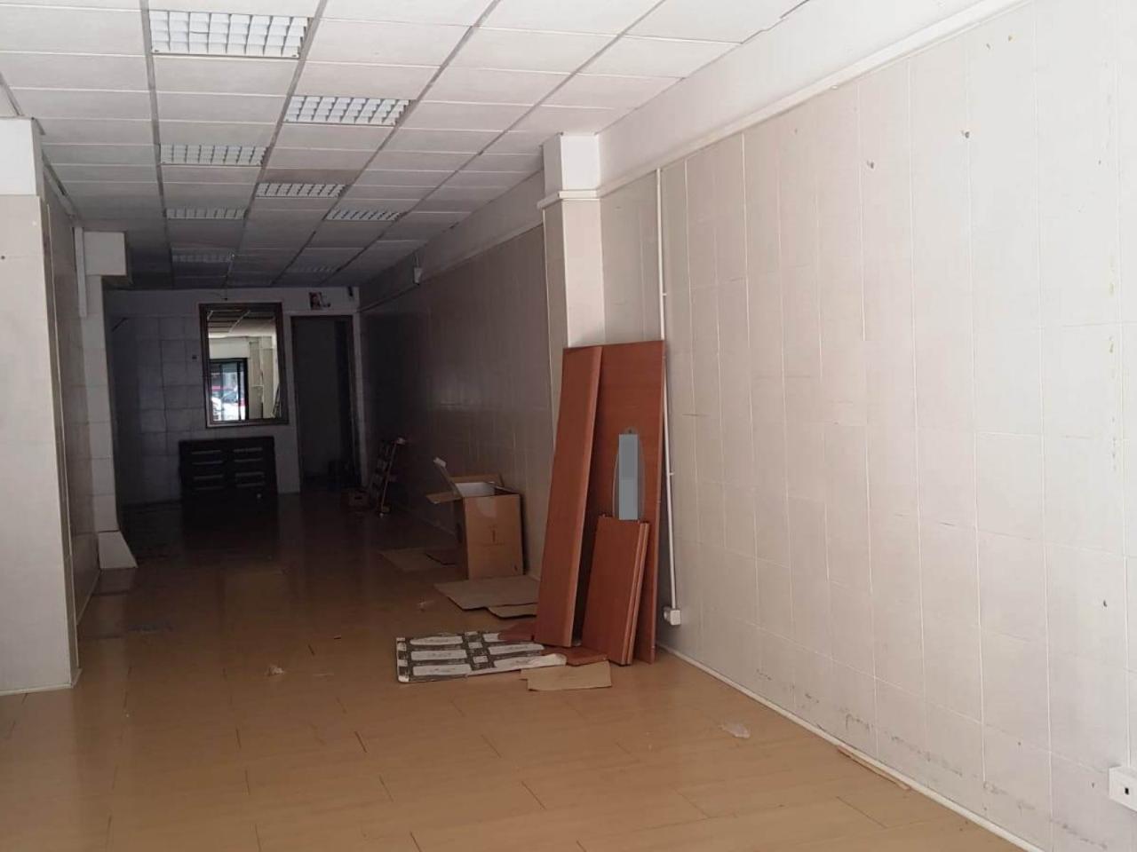 Box in vendita a Palermo