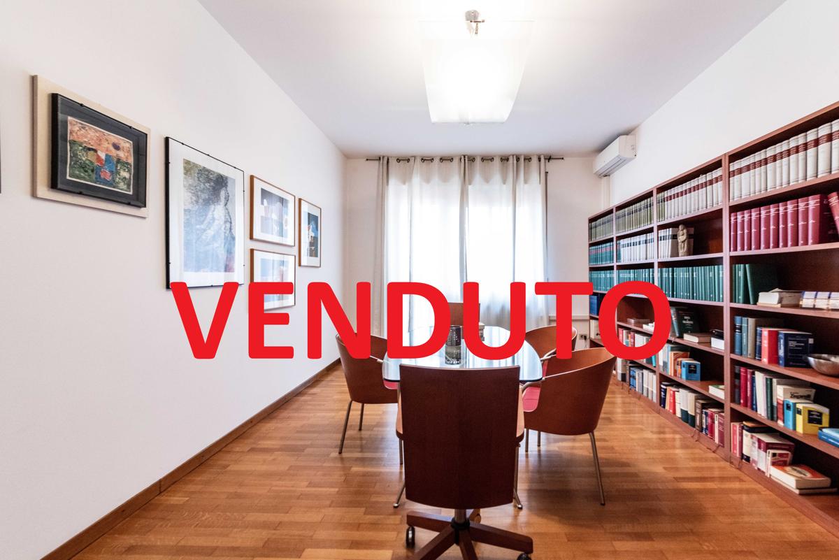 Ufficio in vendita a Monza