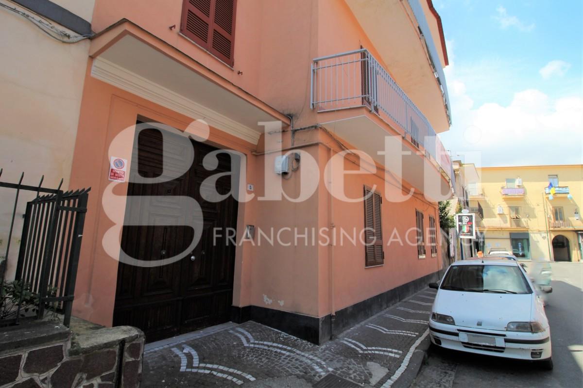 Appartamento in vendita a Arzano