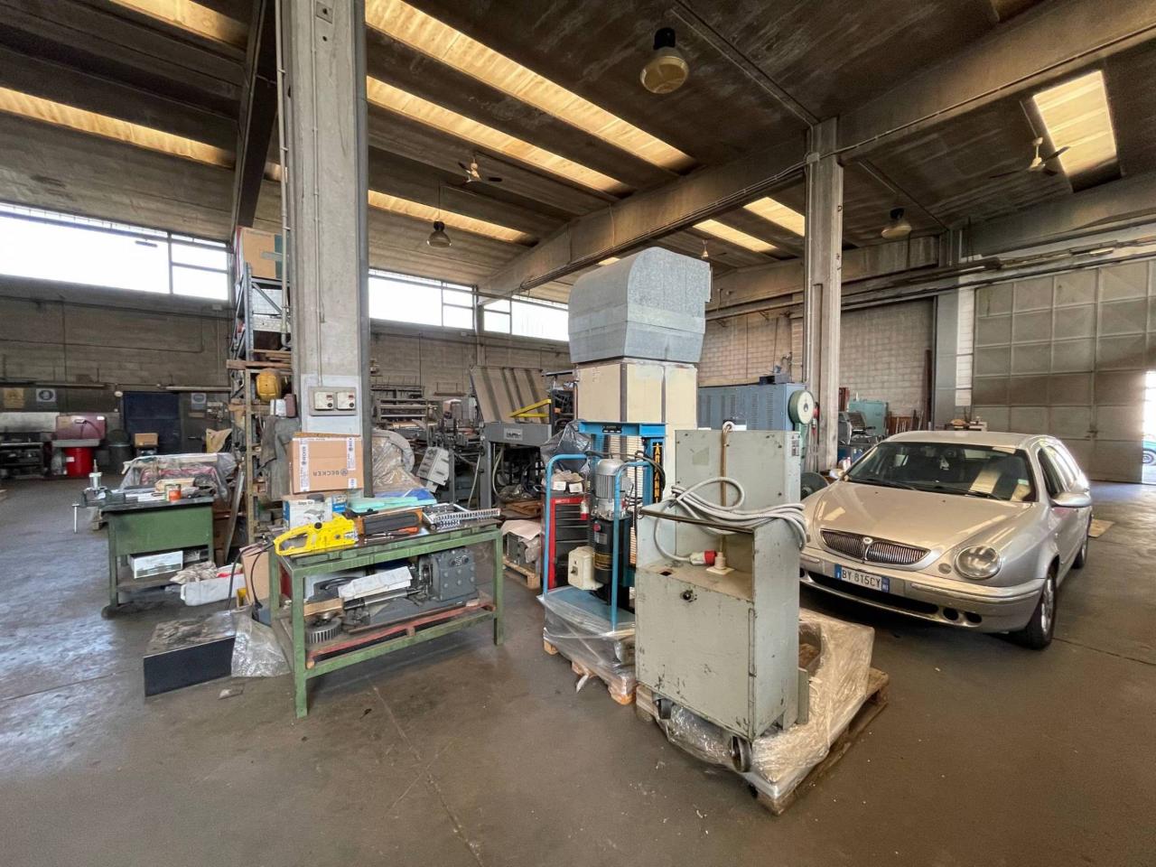 Capannone in vendita a Gorgonzola