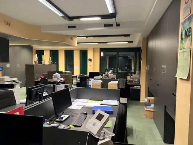 Ufficio in vendita a Vimercate
