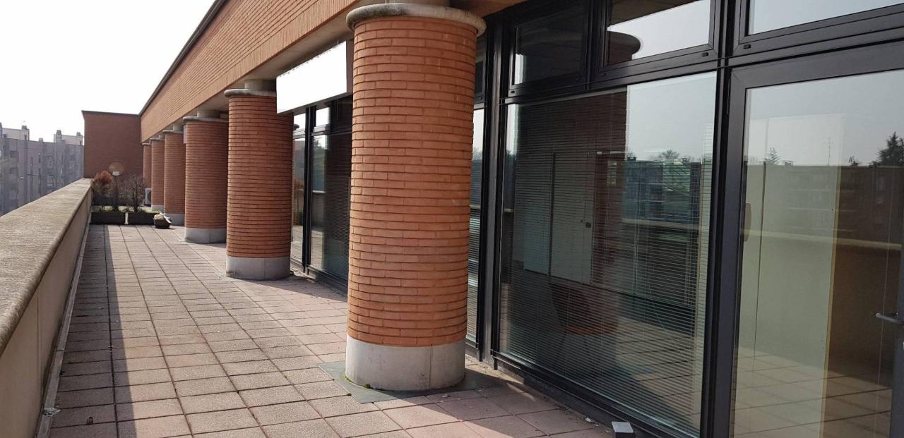Ufficio in affitto a Vimercate