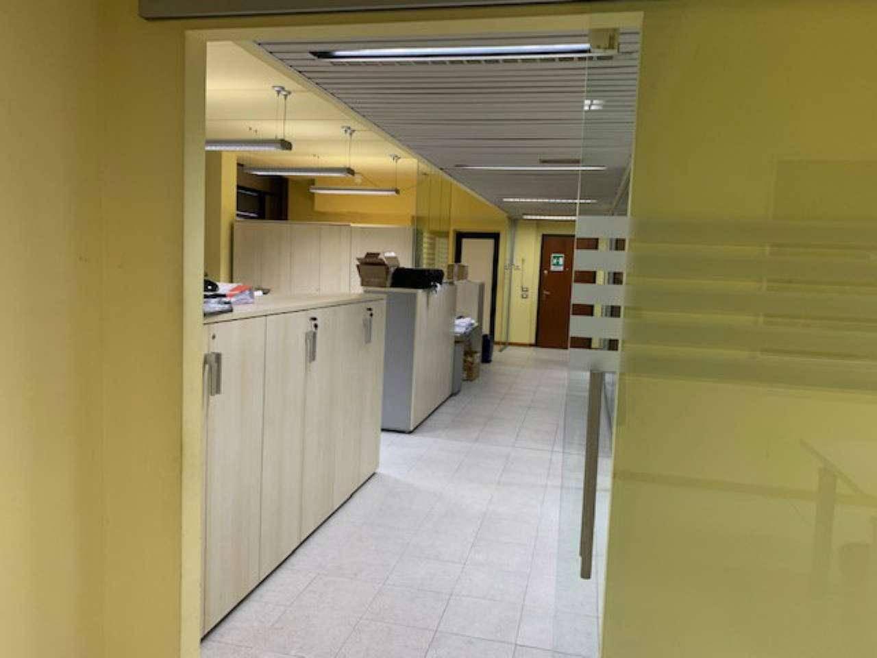 Ufficio in affitto a Arcore