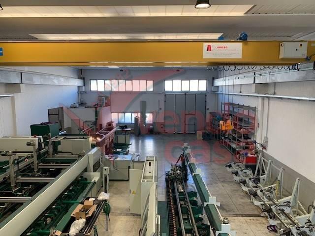 Capannone in vendita a Concorezzo