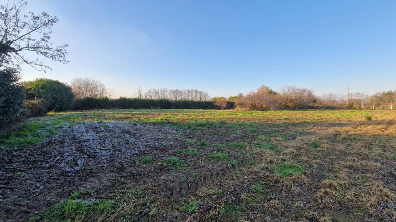 Terreno agricolo in vendita a Vimercate