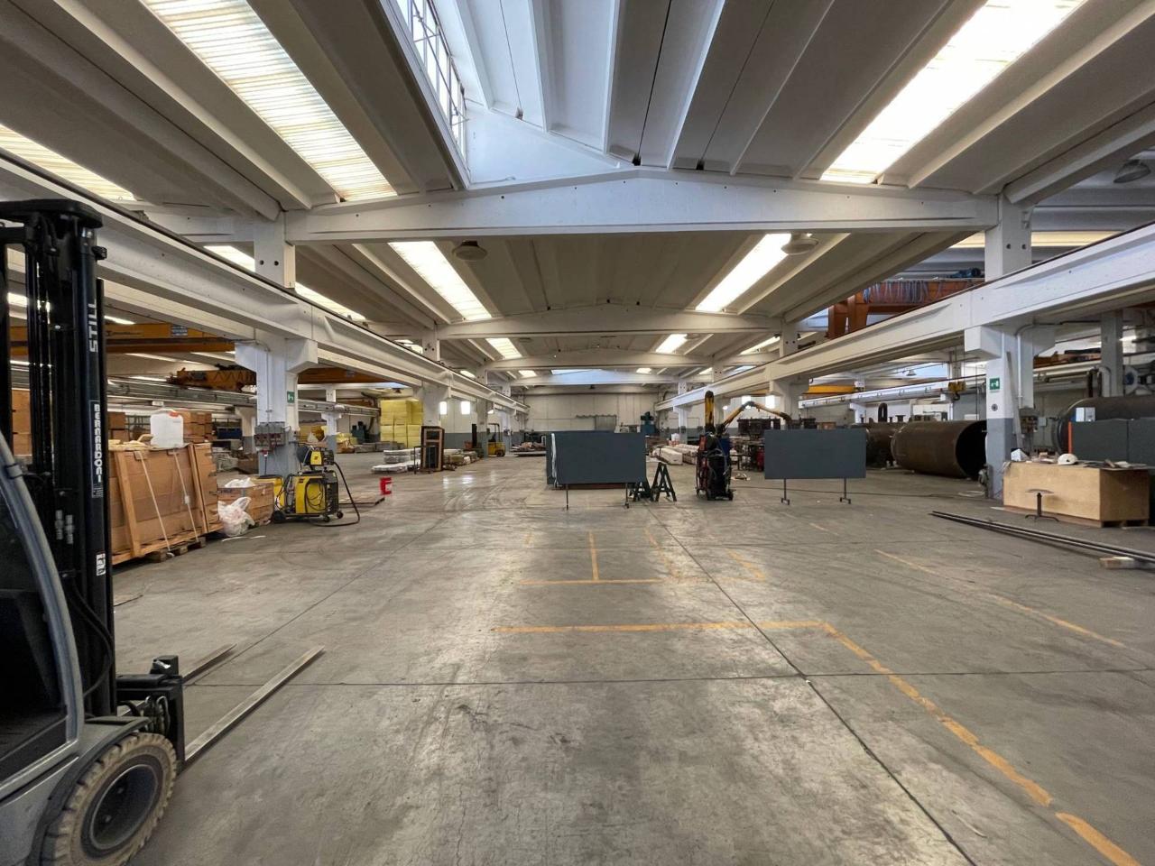 Capannone in vendita a Vignate