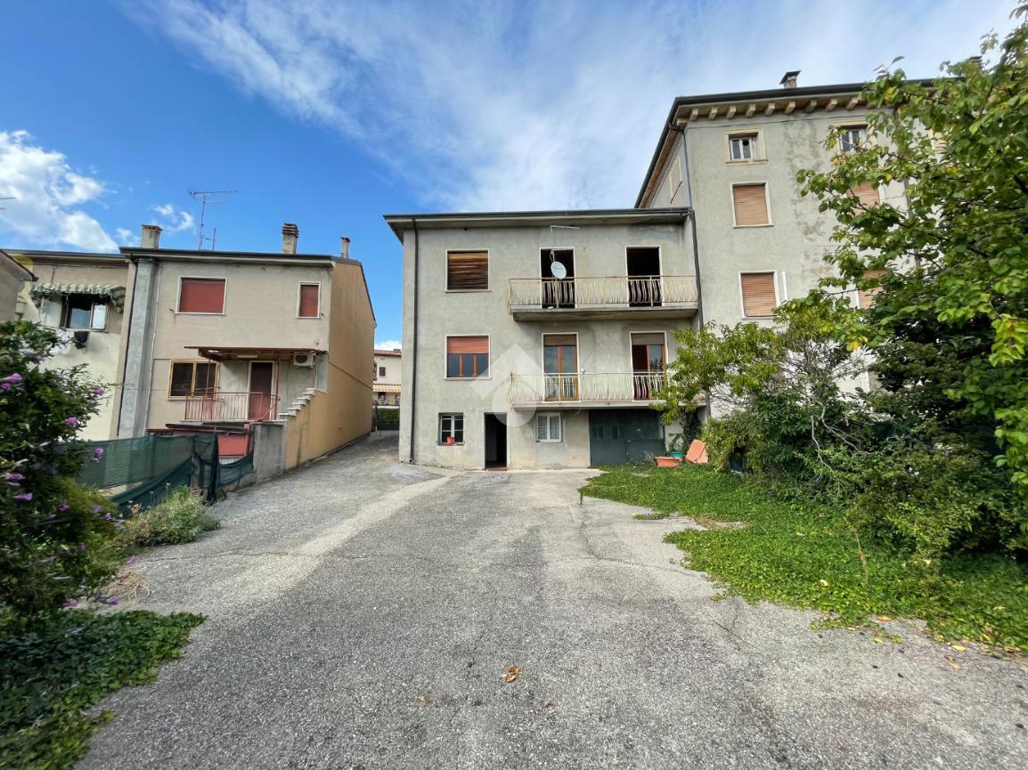 Casa indipendente in vendita a Monteforte D'Alpone