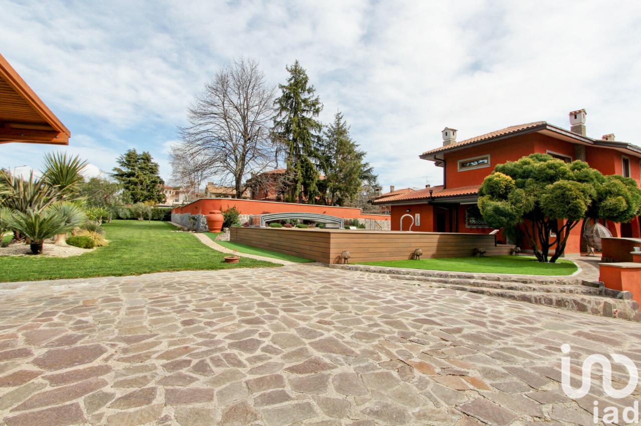 Villa in Via 24 Maggio 68, Grottaferrata